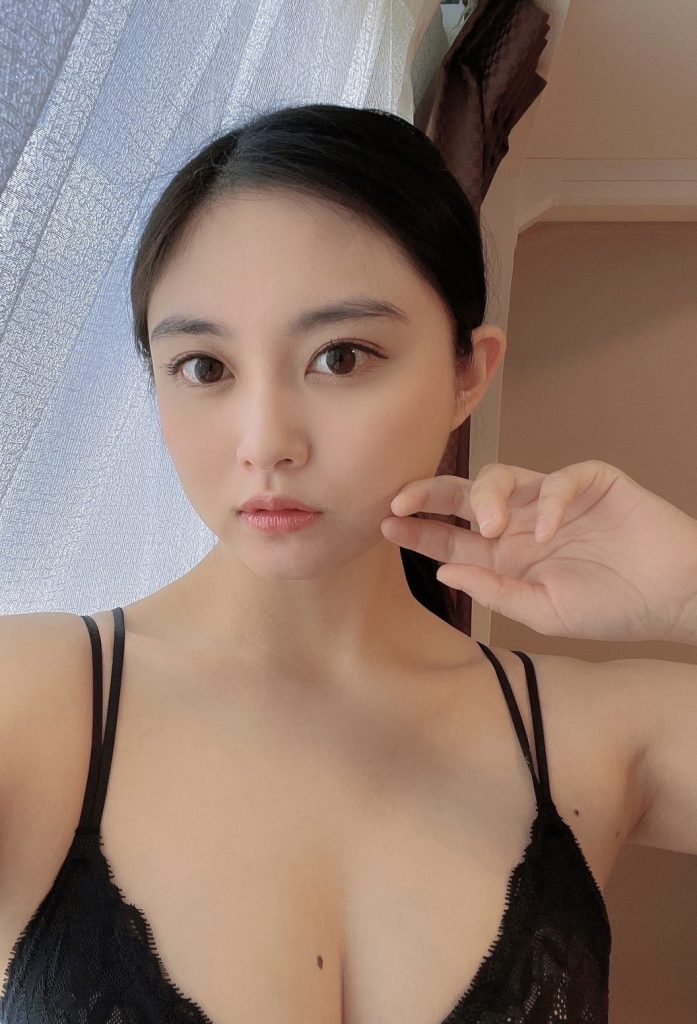 Natsu Igarashi Asian Actresses